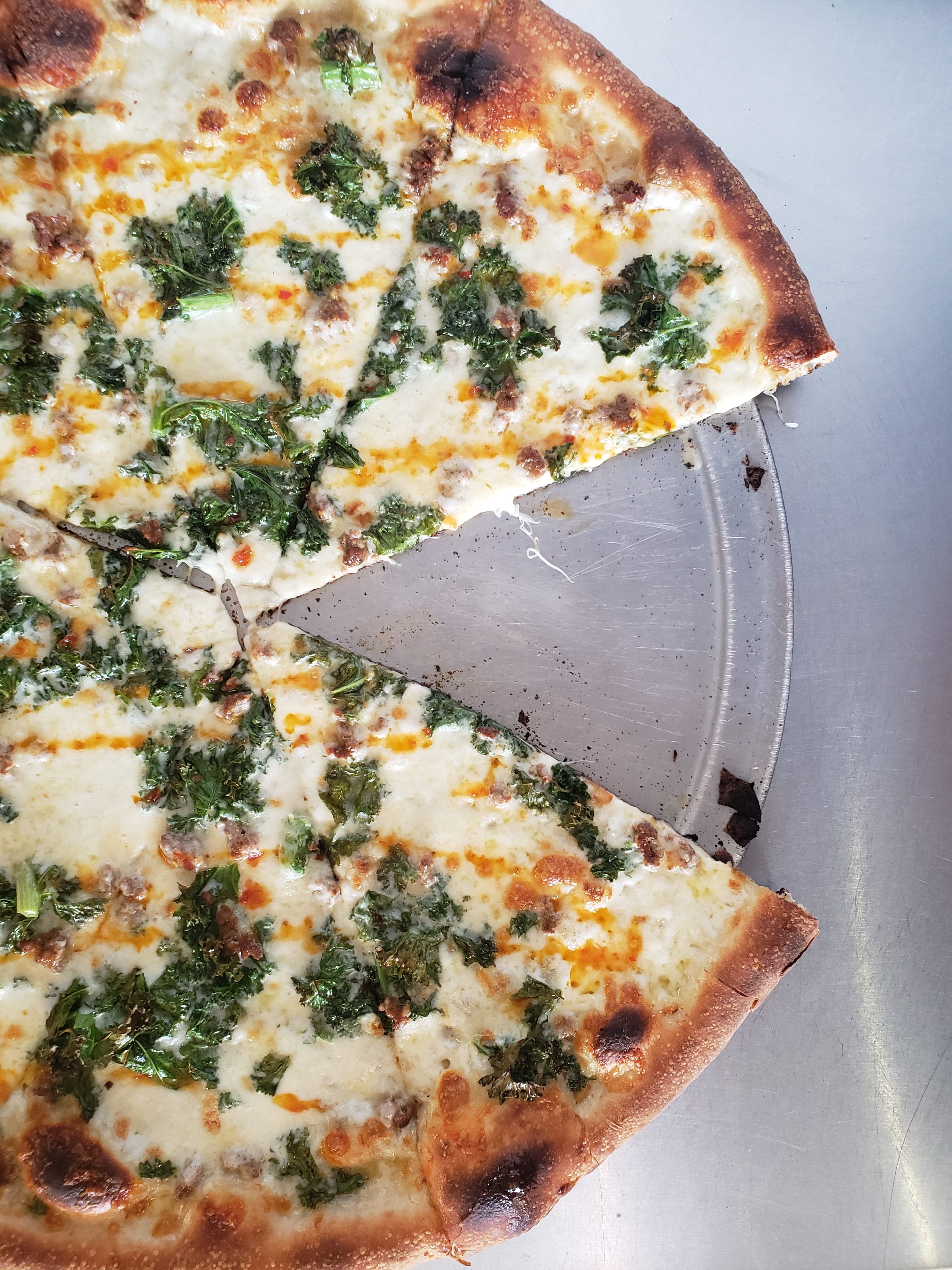 76 | Little Oven Pizza